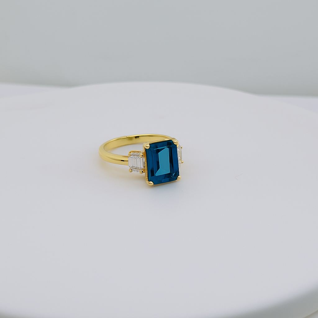 9ct YG London Blue Topaz and LGD ring (G/SI) – The Diamond Republic